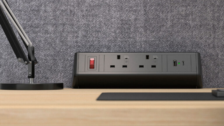 Power + Data - Metalicon